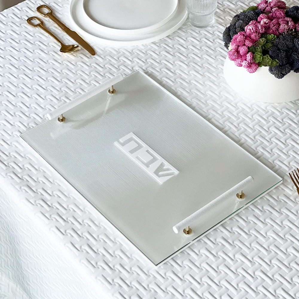 Lucite Corrugated Challah Board with Leatherette Handles — BT Shalom